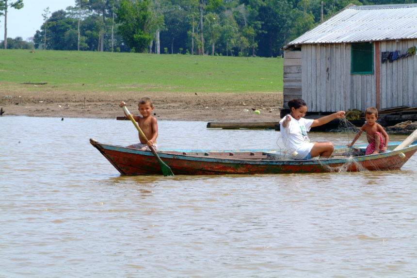 Ribeirinhos – Memória do Transporte Brasileiro